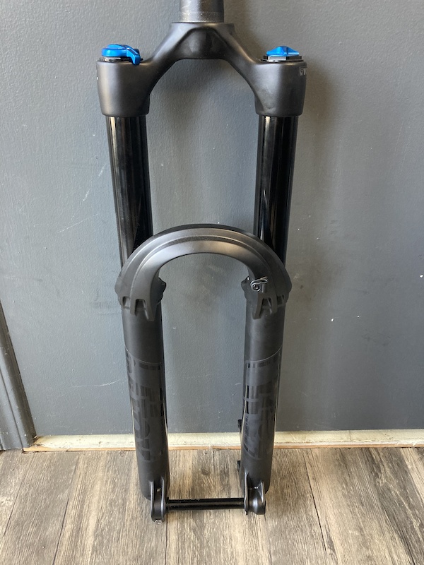 2022 Fox 38 GRIP EVOL 3 position 170mm 44offset For Sale