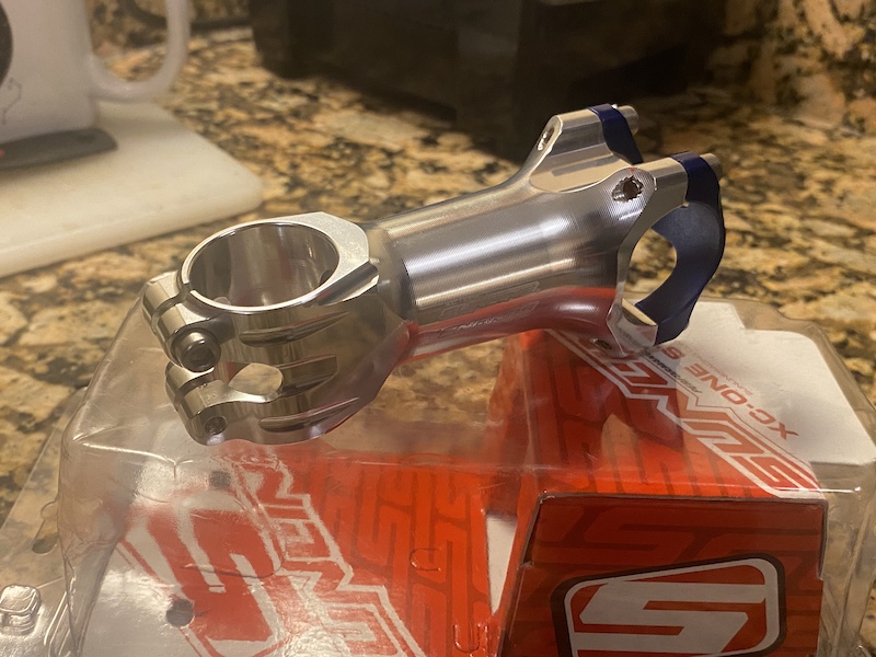 2013 Brand New in Box Sunline XC-1 90mm stem For Sale