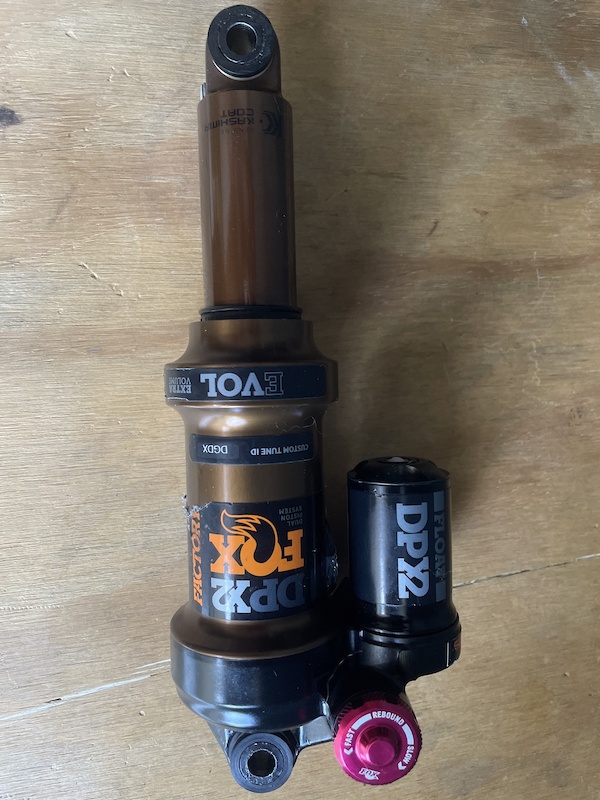 2018 Fox DPX2 Factory shock For Sale
