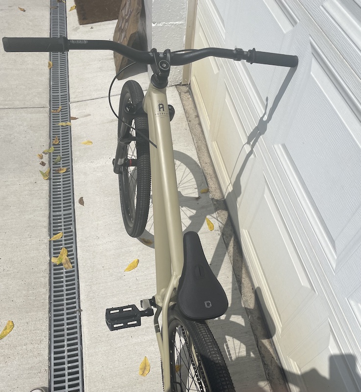 2021 Commencal Absolute Medium For Sale