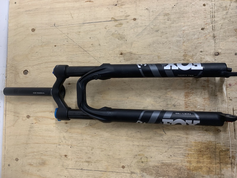 2021 Fox 32 Performance For Sale