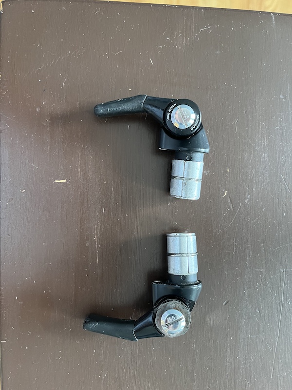 2017 Shimano Dura-Ace 11-Speed Bar-End Shifters (ISLBSR1H1) For Sale