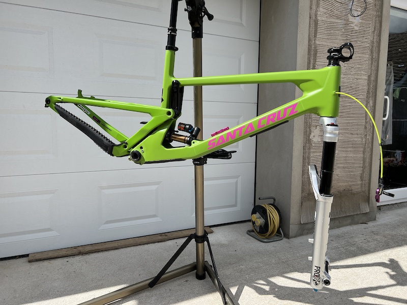 2021 Nomad V5 CC Frame Only For Sale