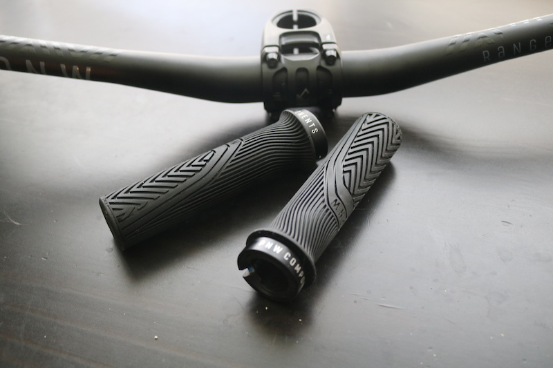 2021 PNW Components Range Handlebar Stem and Grips - bars For Sale
