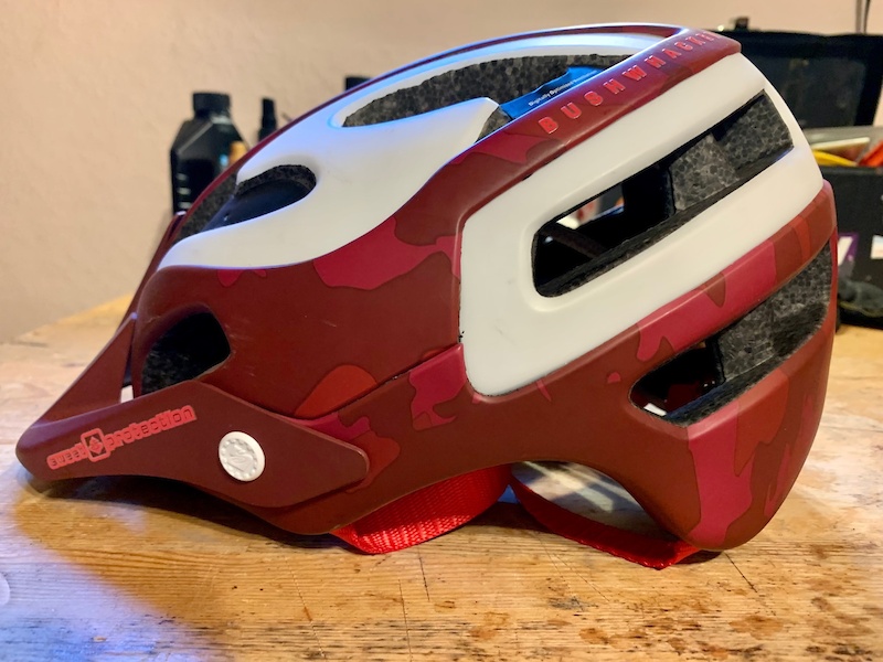 2017 Sweet Protection Bushwhacker sz M-L For Sale