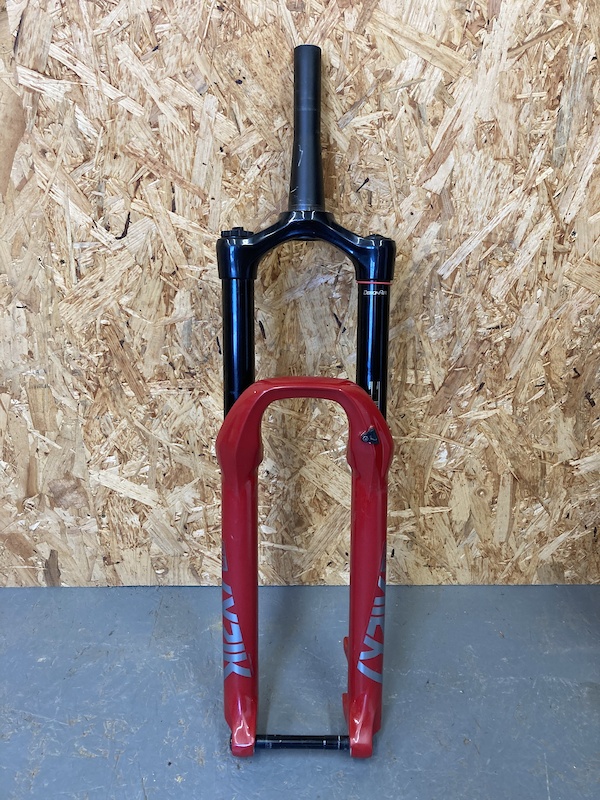 2021 Rock Shox Lyrik Ultimate Red 29” 180mm For Sale