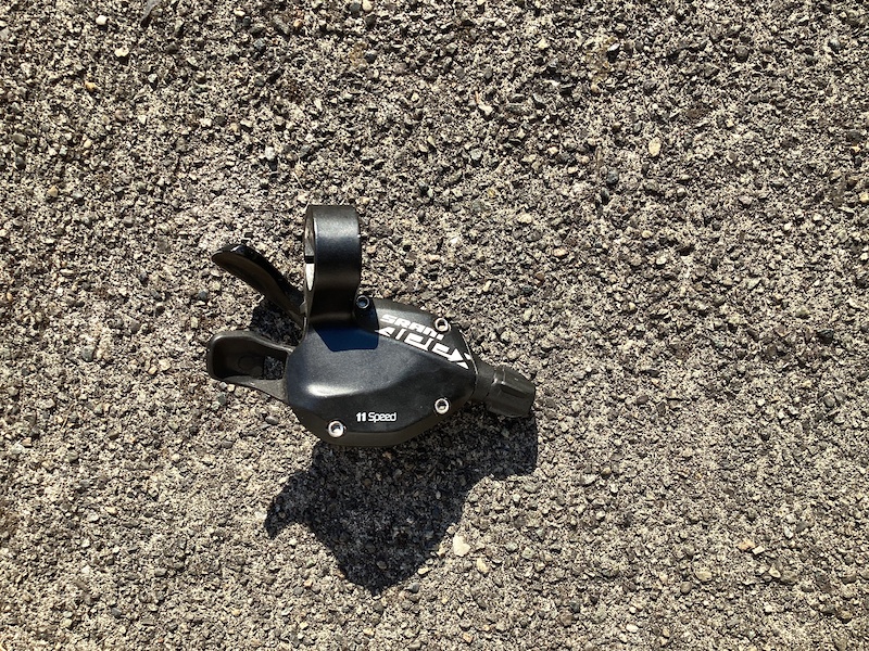2019 SRAM Apex 1 flat bar shifter For Sale