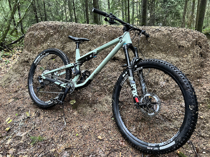 2021 Commencal Meta For Sale