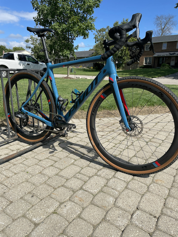 2020 Pivot Vault Team Force Size M For Sale