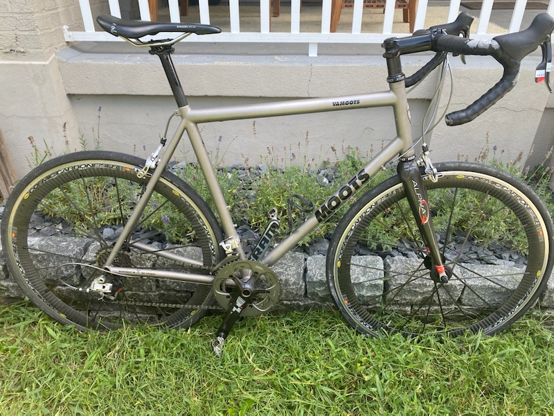 2011 Moots Vamoots 56cm Titanium For Sale