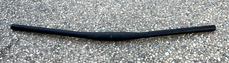 2022 Specialized Mini rise Handelbar 760mm For Sale