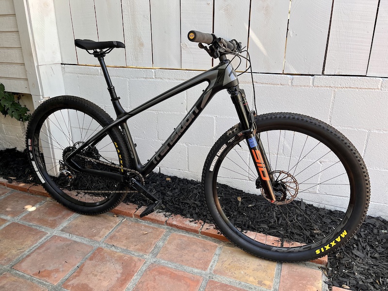 2019 Transition Vanquish 29 - Rowdy Carbon Hardtail For Sale