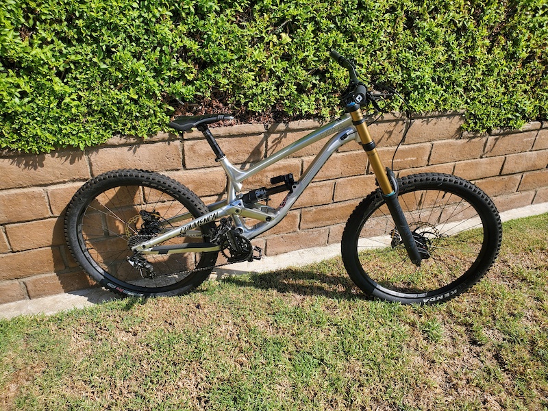 2019 Commencal furious For Sale
