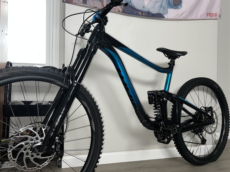 2022 Giant Reign SX XL (2 months old) For Sale