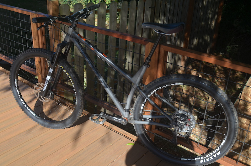 2017 Kona Honzo Steel with Bob Ibex 28 trailer NEW! For Sale