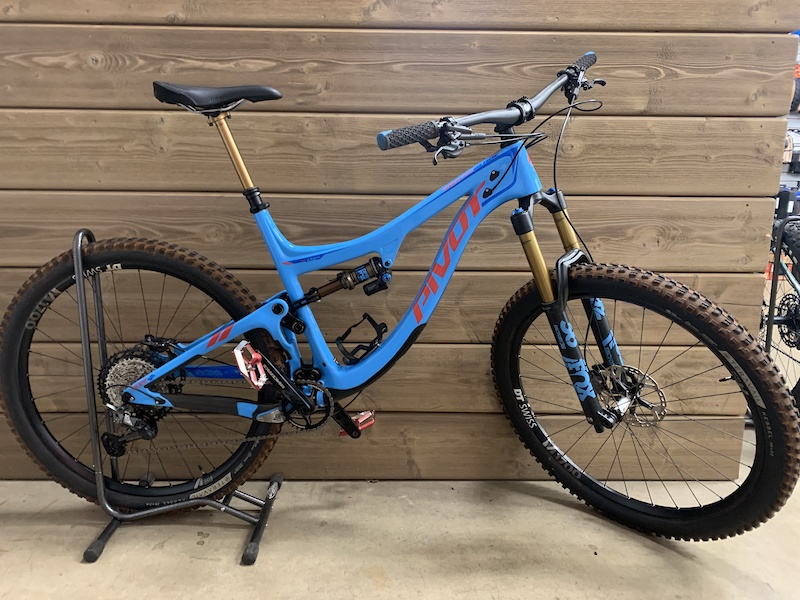 2019 Pivot Switchblade Pro XT/XTR For Sale