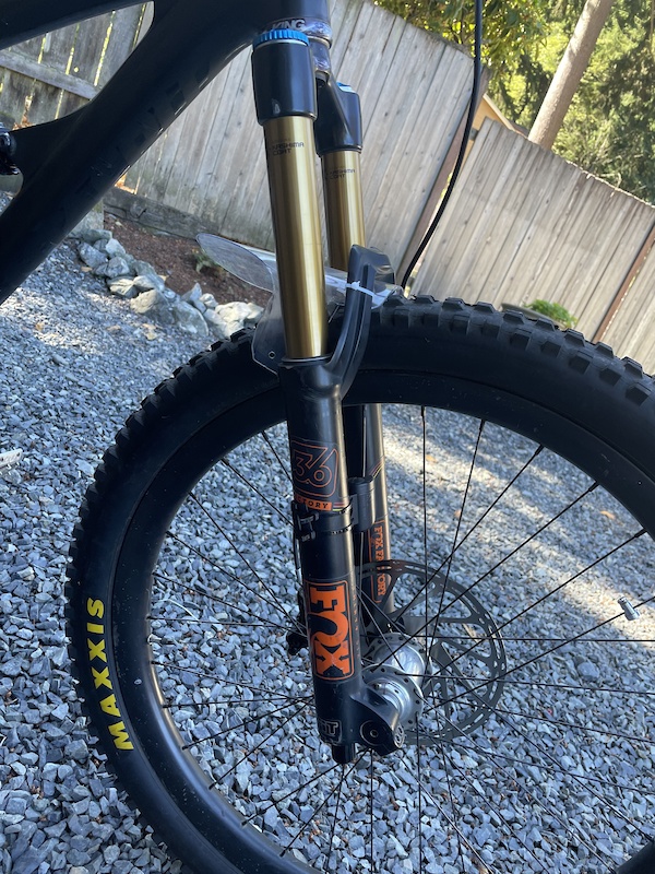 2016 Factory Fox 36 For Sale