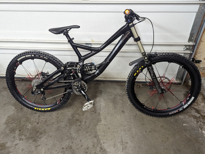 2012 Specialized demo 8 For Sale