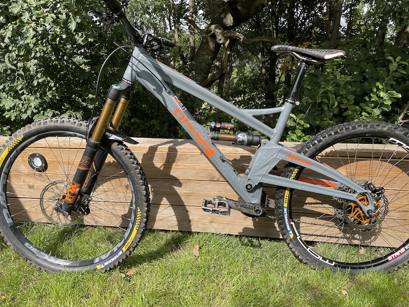 2018 Orange Alpine 6 Factory Large top spec + extras For Sale