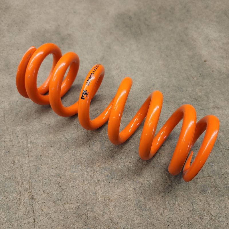 2021 Fox SLS Coil Spring 550# 2.9 74mm For Sale