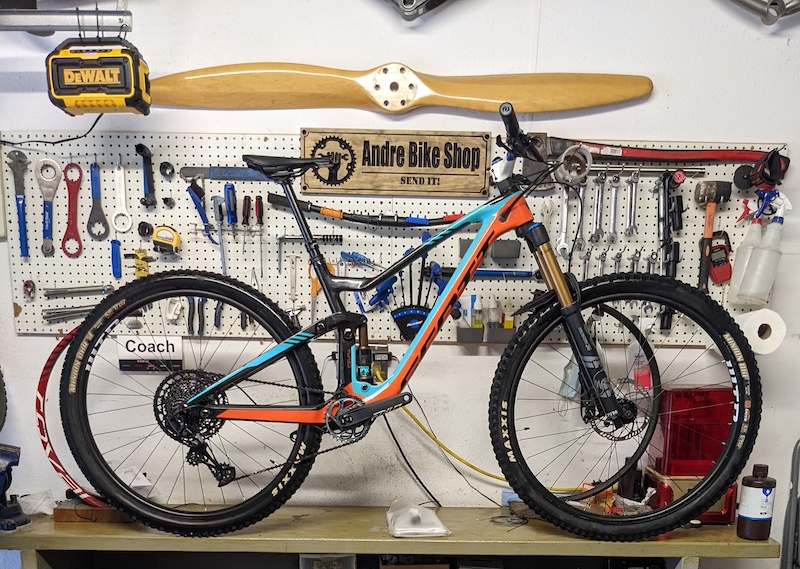 Scott Genius Tuned custom build, sub 30lb For Sale