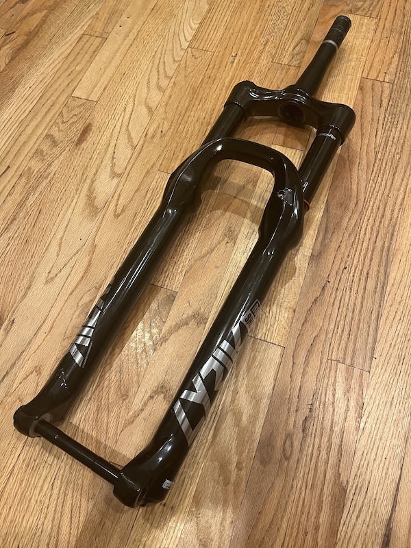 2021 Rockshox Lyric Ultimate 29 150mm For Sale