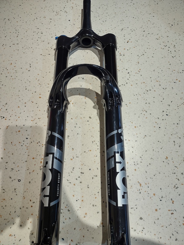 2022 Fox 38 Performance with GRIP Damper, 170mm For Sale