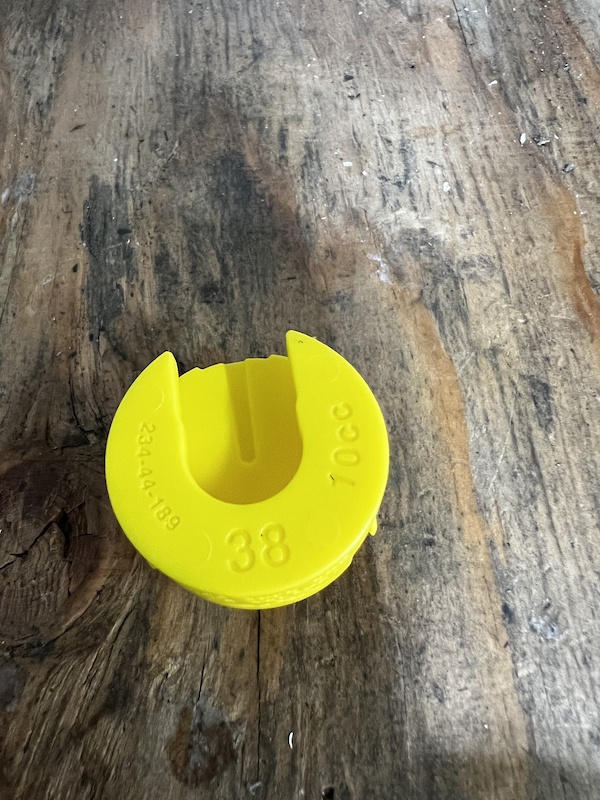 2023 One Fox 38 volume spacer - bottomless token For Sale