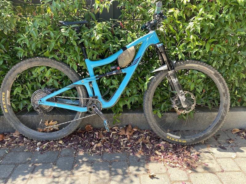 2020 Ibis Ripmo V2 Medium Blue For Sale