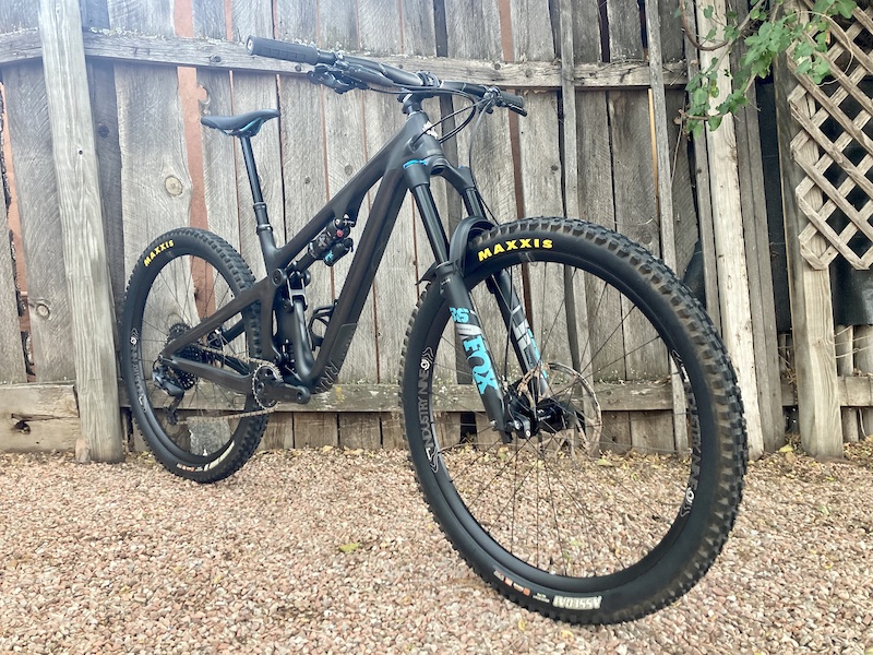 2022 YETI SB130 C SERIES CLR BIKE Industry 9 Wheels For Sale 2022 YETI SB130 C SERIES CLR BIKE Industry 9 Wheels For Sale