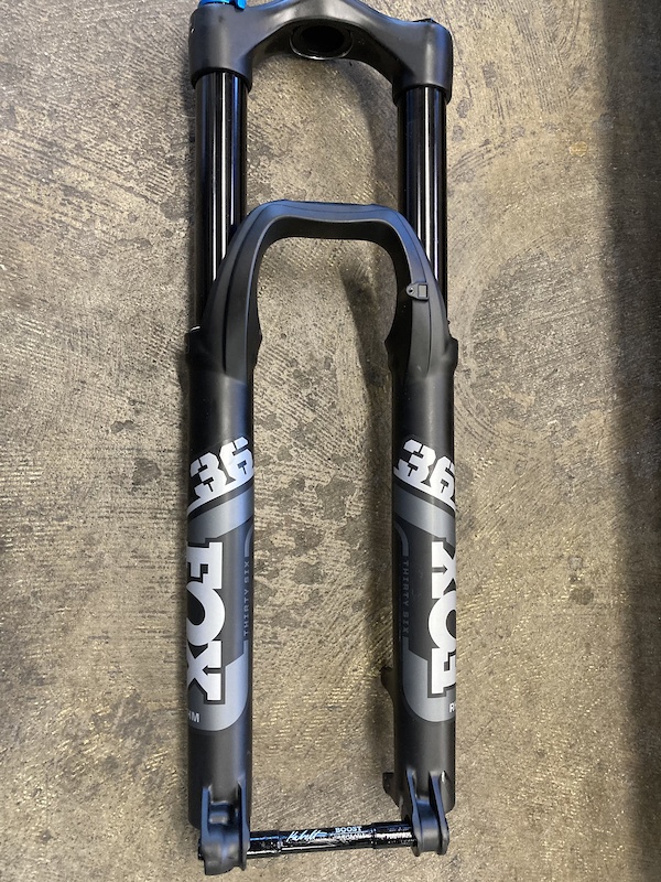 2021 Fox 36 Rhythm Grip 29x160mm, never ridden For Sale