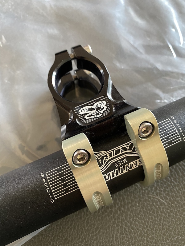 2023 Renthal Apex stem and Renthal Fatbar handlebars For Sale