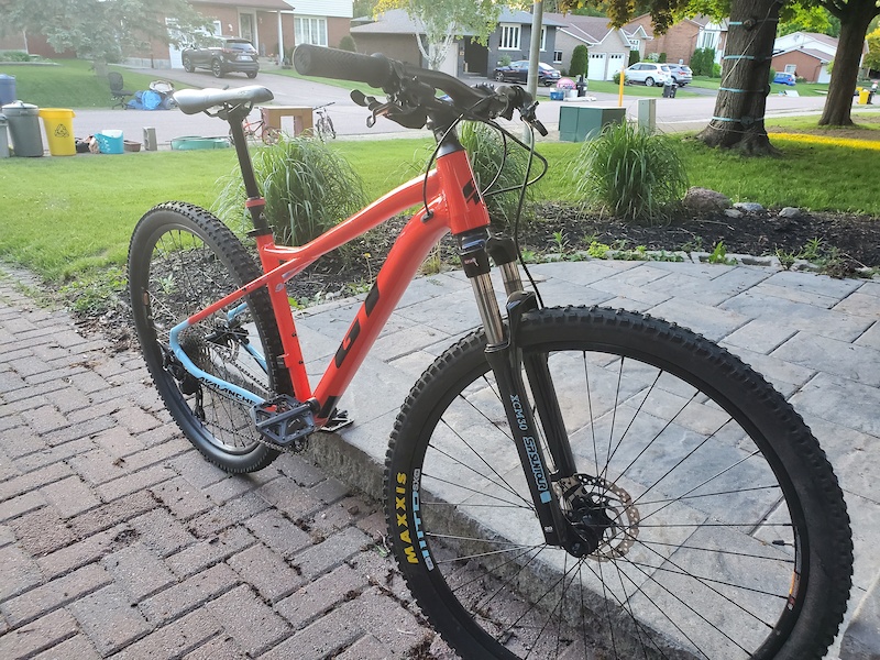 2019 GT Avalanche Comp 29er Hardtail with Upgrades For Sale