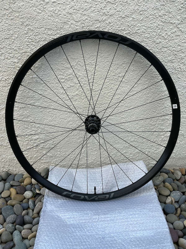 2022 Specialized Roval Traverse Alloy 29 Wheelset For Sale