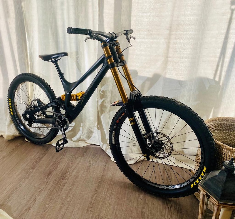 2018 Demo 8 Carbon For Sale