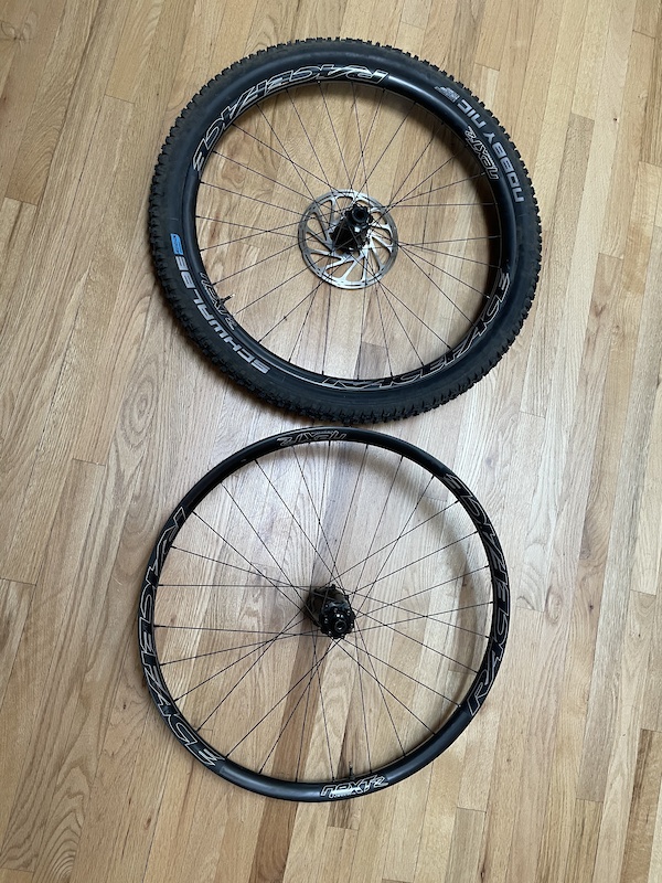 2020 Race Face Next R 36 Carbon Superboost Wheelset For Sale
