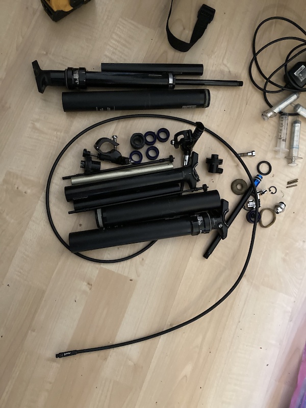 Rockshox Reverb random spare parts For Sale
