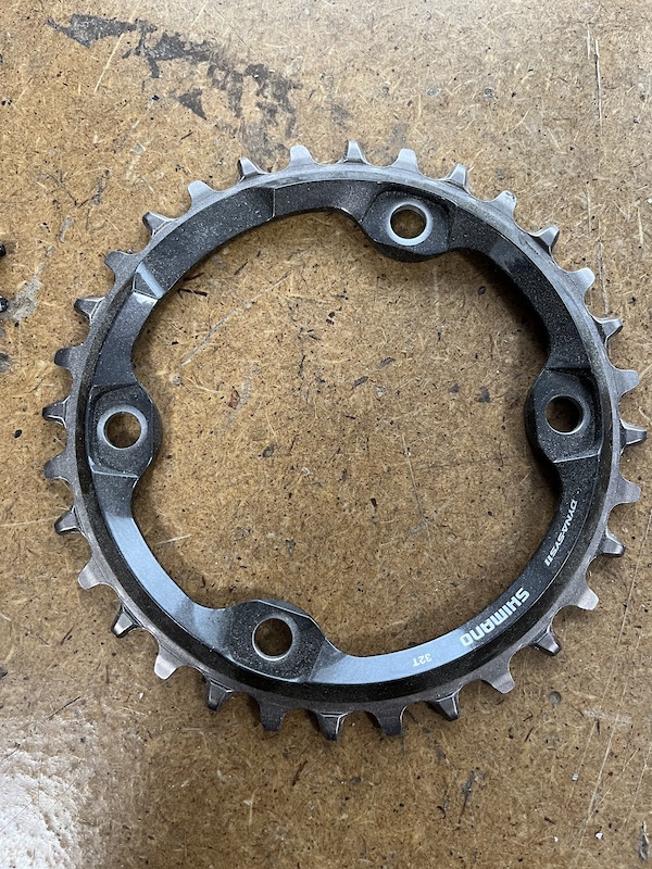 Shimano 32T dynasys 4 bolt chain ring For Sale