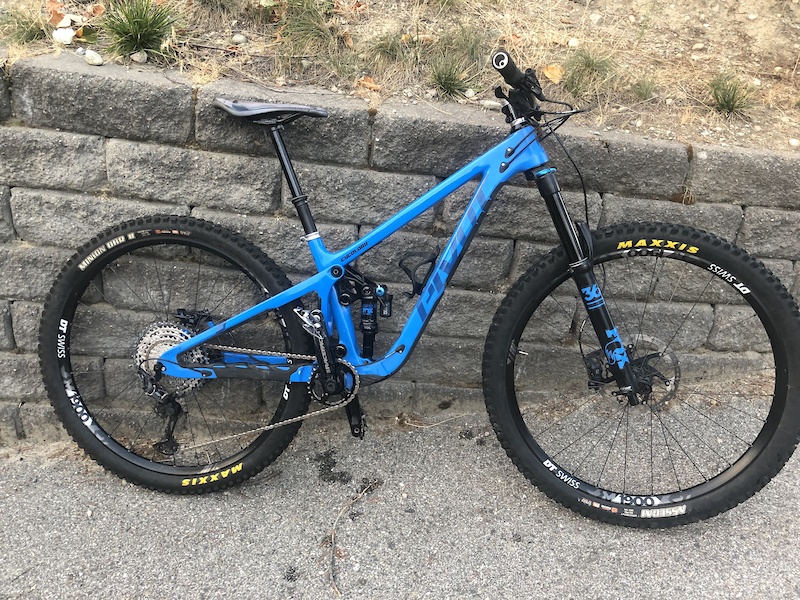 2020 Pivot Switchblade Small For Sale