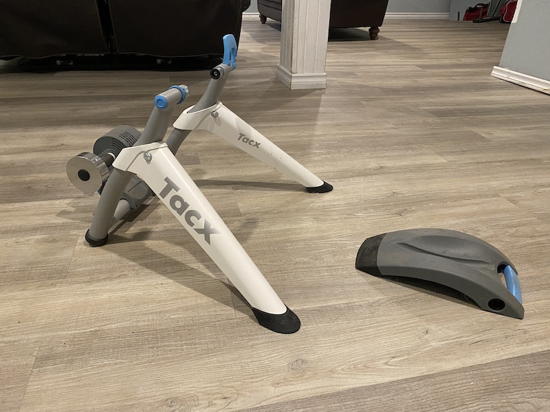 2021 Tacx flow smart trainer For Sale