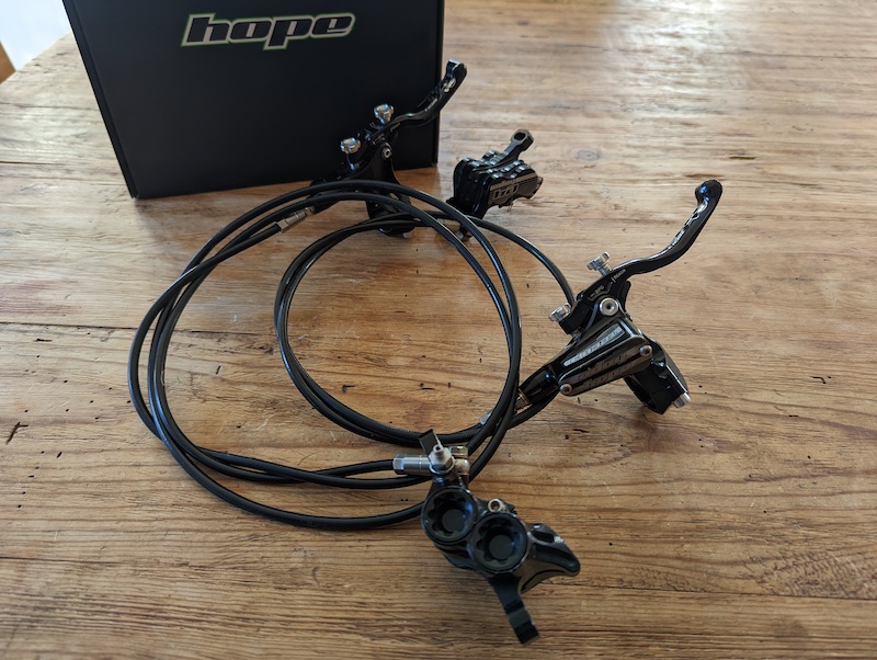 2020 Hope Tech 3 E4 Brake Set + spare pads For Sale
