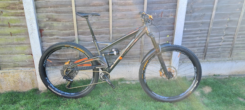 2018 Orange Stage 6 RS, Size Large.. For Sale