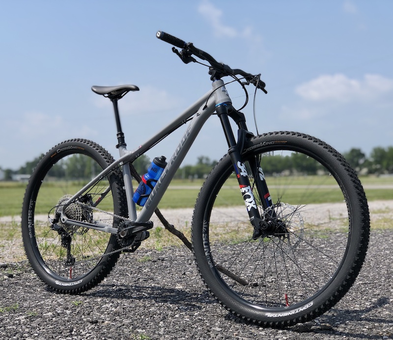 2021 Nukeproof Scout 290 Comp Medium w/ upgrades. For Sale