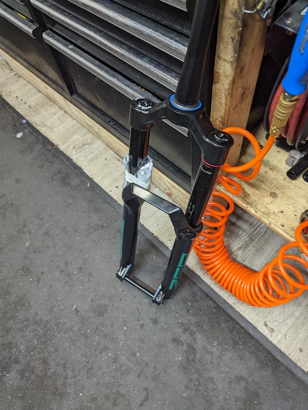 2023 170mm Zeb 29er Fork For Sale