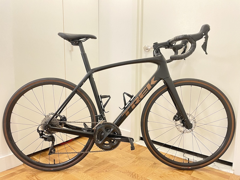 2022 Trek Domane SL5 56cm For Sale