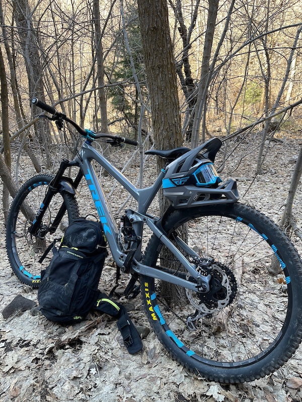 2017 Custom Trek Slash 9.8 For Sale