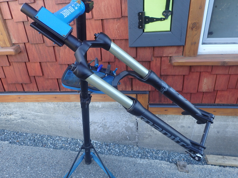 Manitou Minute Expert, 27.5 For Sale