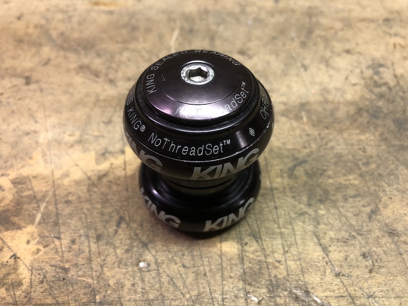 Chris King 1 1/8” Nothreadset Headset Black For Sale