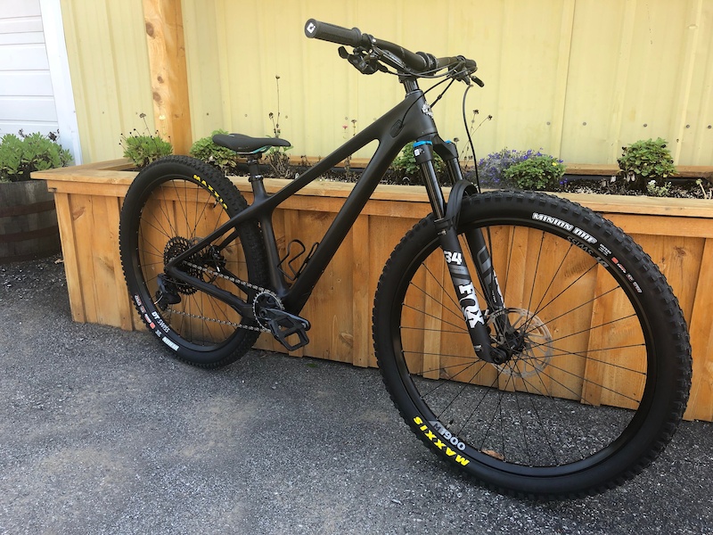 2022 Yeti ARC C2 MED For Sale 2022 Yeti ARC C2 MED For Sale
