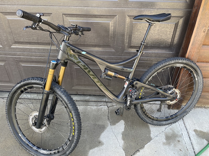 2017 Pivot Mach 6 Carbon Di2 XTR, DT Carbon Rims Large For Sale